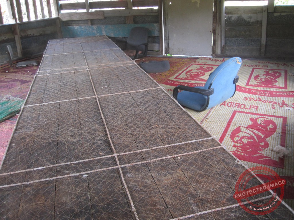 Tapa table in kava hut (2) - Tonga Time