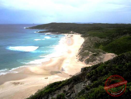 Conspicuous Cliffs from lookout.NW Australia - Tonga Time